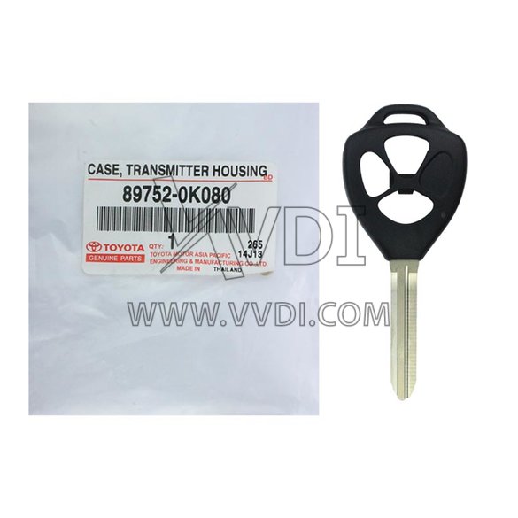Toyota Rav4 3 buttons Genuine Remote Key Cover G 89752-0K080